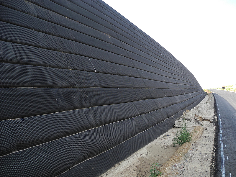 Fortrac geogrid for reinforcement of soils with low bearing capacity