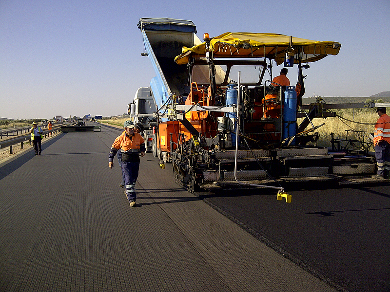HaTelit asphalt reinforcement for sustainable road rehabilitation